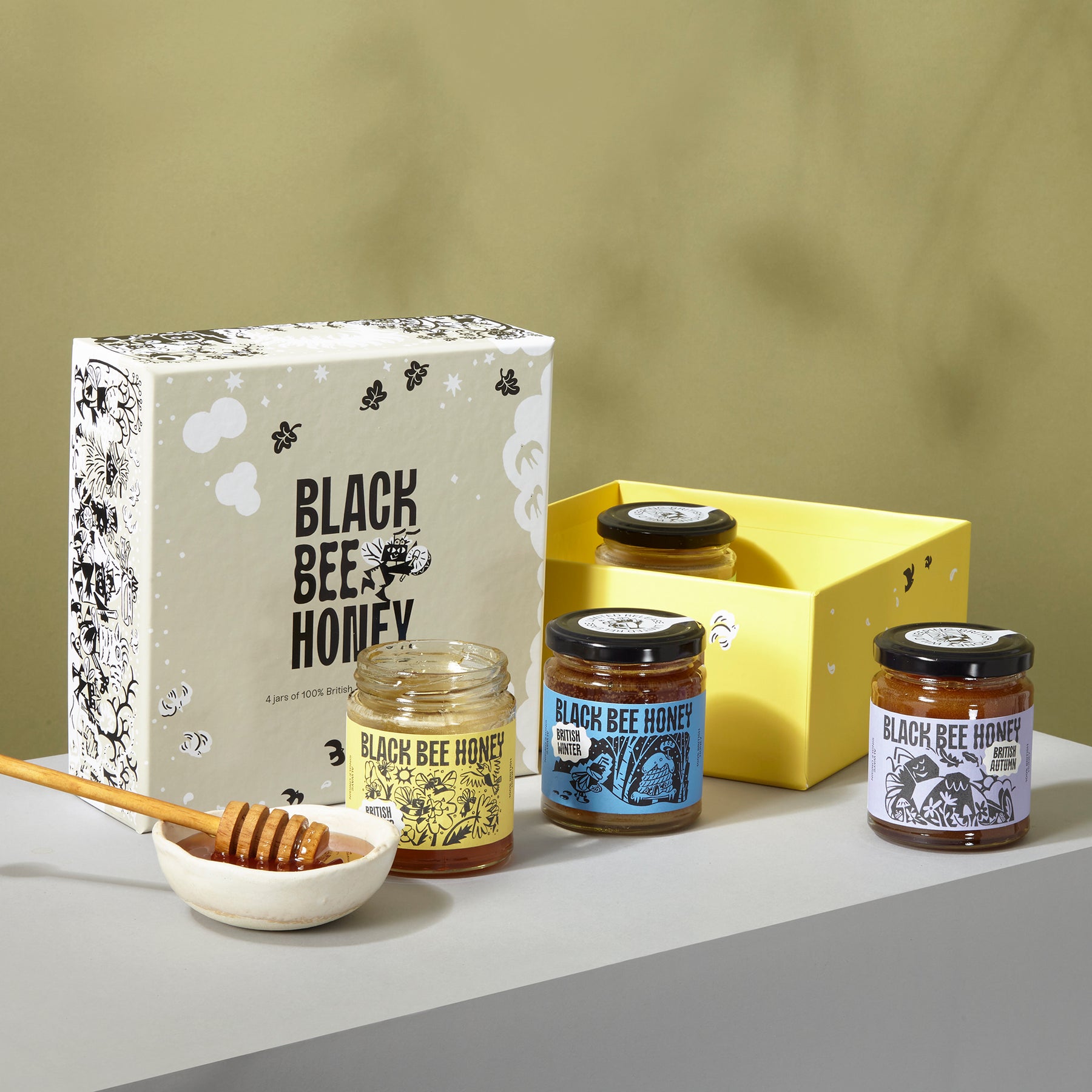 Black Bee Honey Gift Set - 4 x 42g British Raw Honey Pack, Creamy Light ...